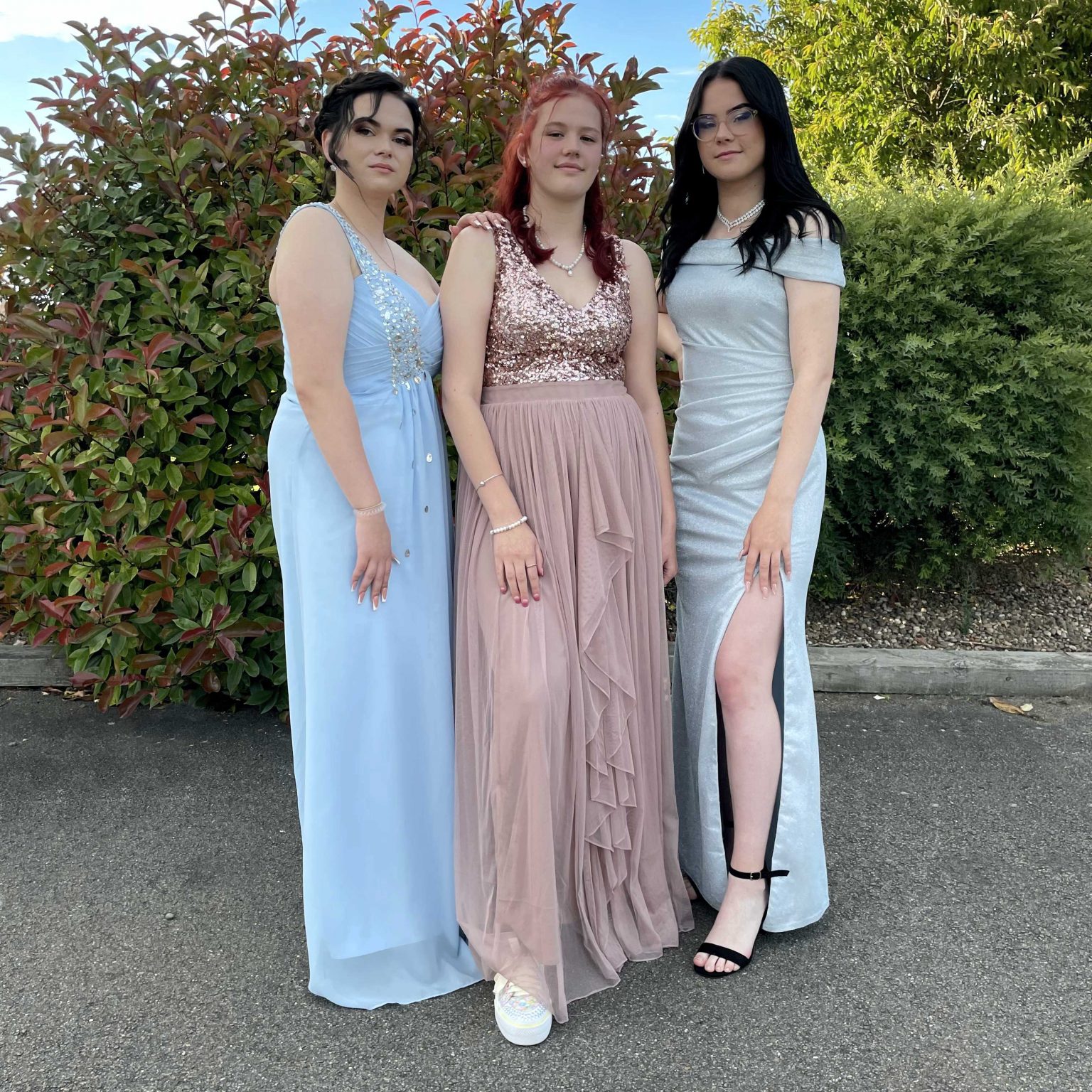 Year 11 celebrate in style at their end of year Prom – Giles Academy