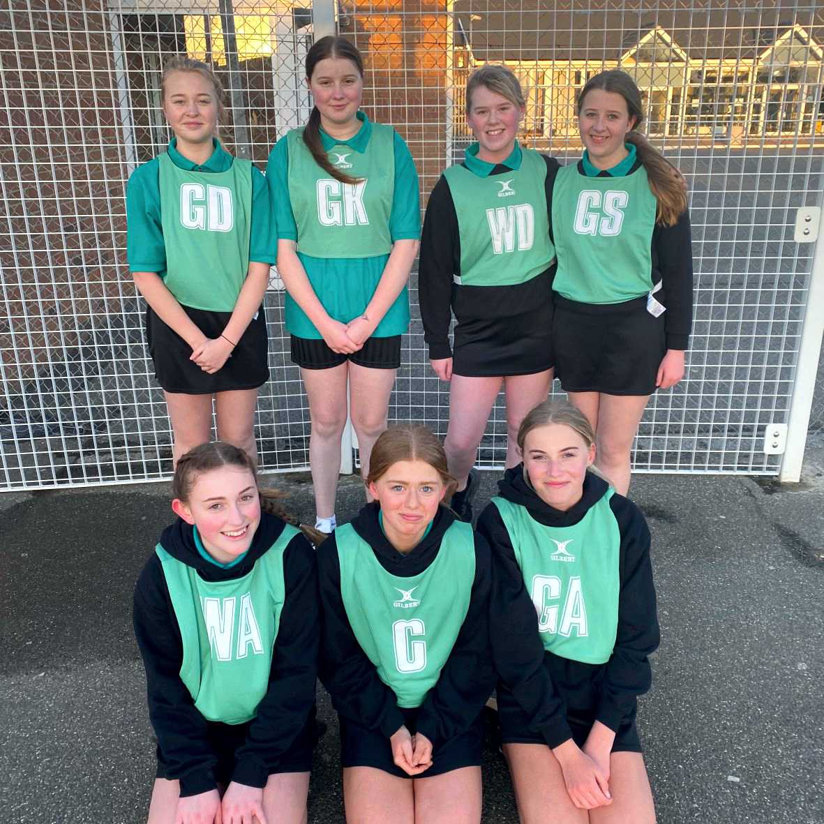 Double success for Netball Teams in the first game of the season – Giles Academy